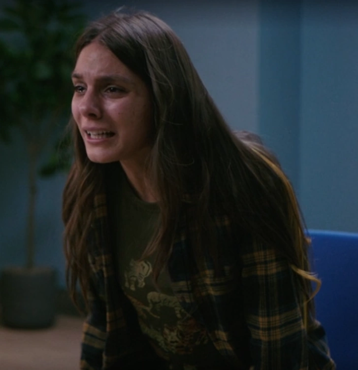 Laura Weaver | Smile Wiki | Fandom