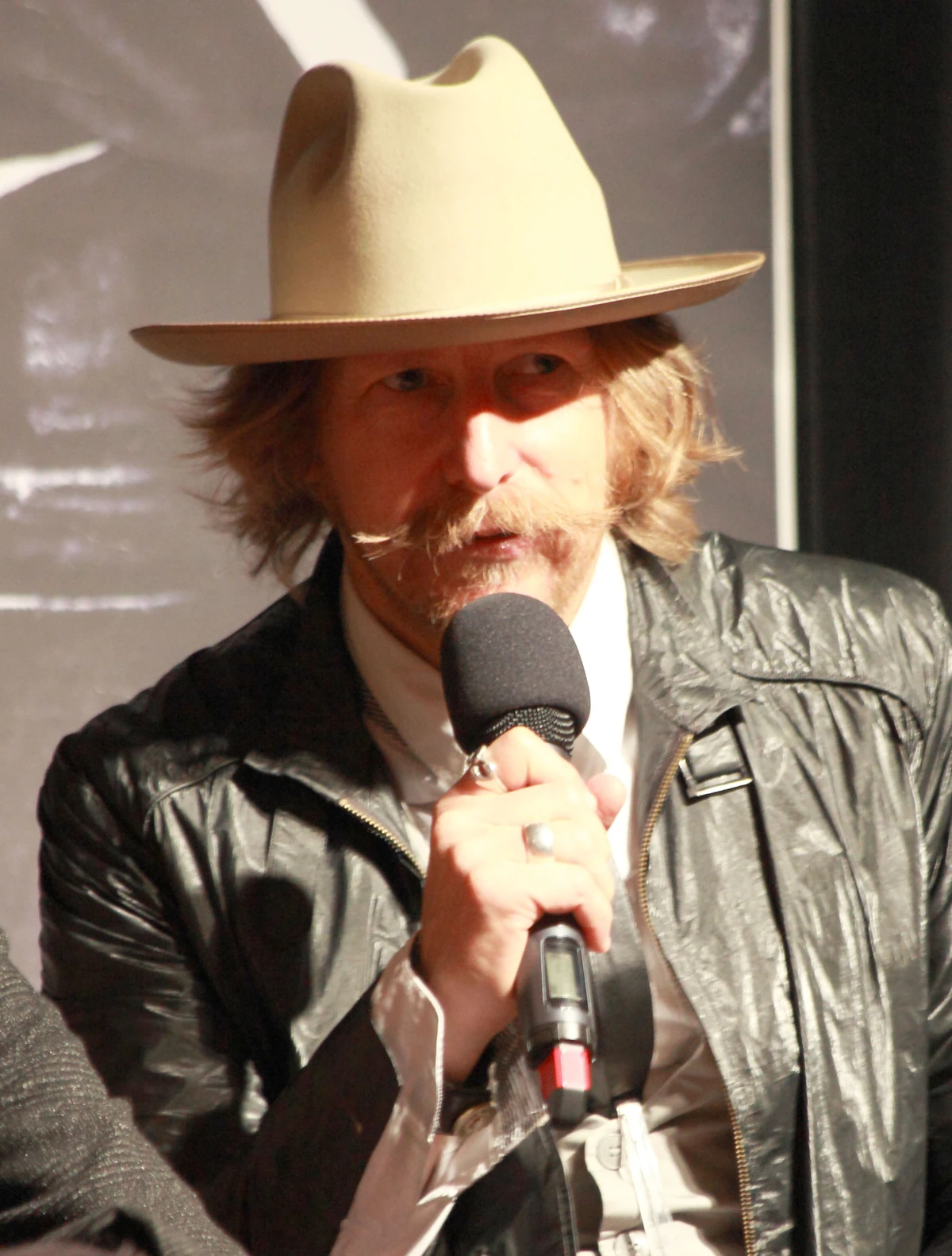 Lew Temple | Smile Wiki | Fandom
