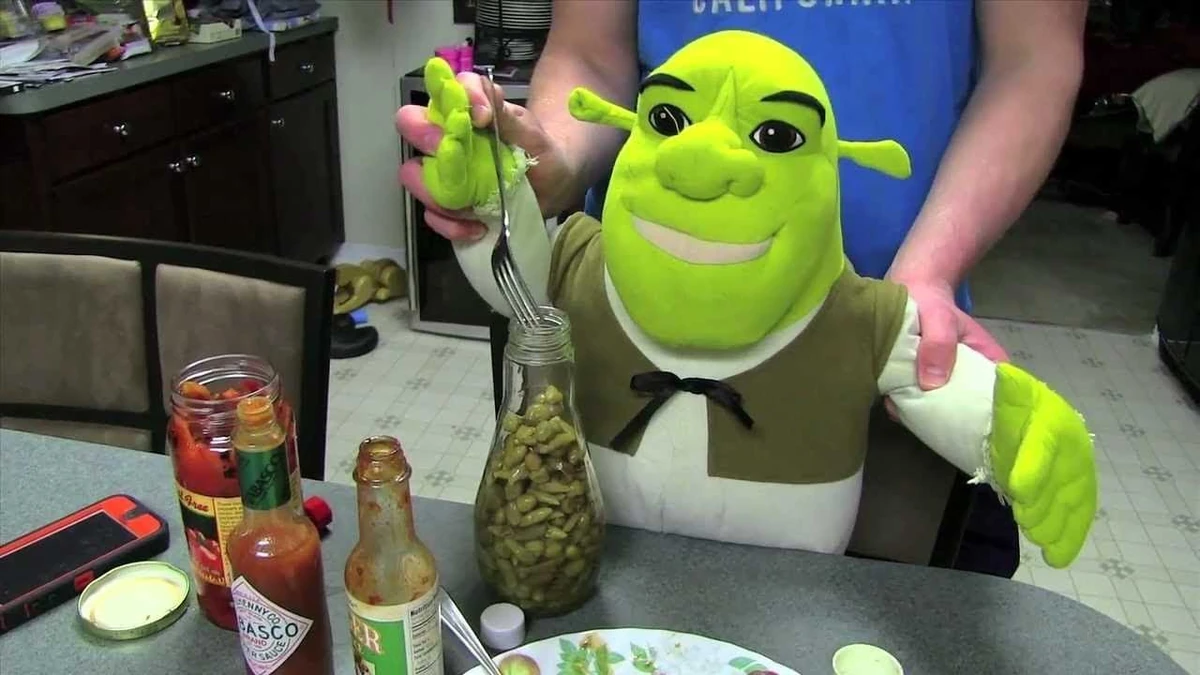 Shrek's Hot Cheesecake | SML Transcripts Wiki | Fandom