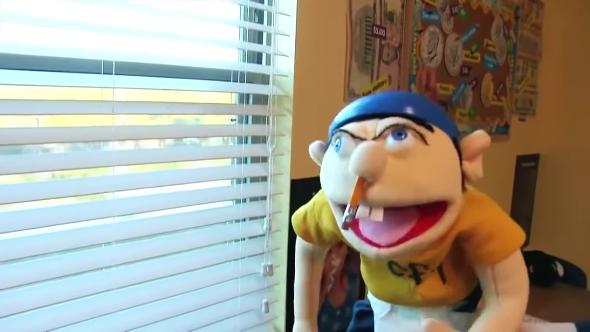 Category:Users who can easily get angry or upset | SuperMarioLogan Wiki ...