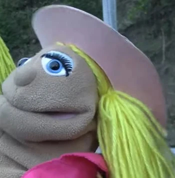 Chiniqua | SMLYTP (Channel) Wiki | Fandom