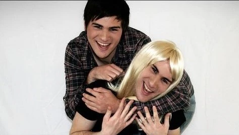 Ian's First Girlfriend | Smosh Wiki | Fandom