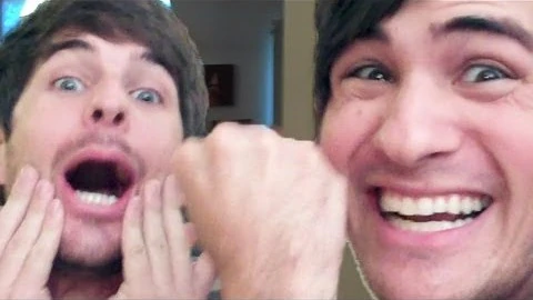 SUPER AWESOME FORT BREAKOUT! | Smosh Wiki | Fandom