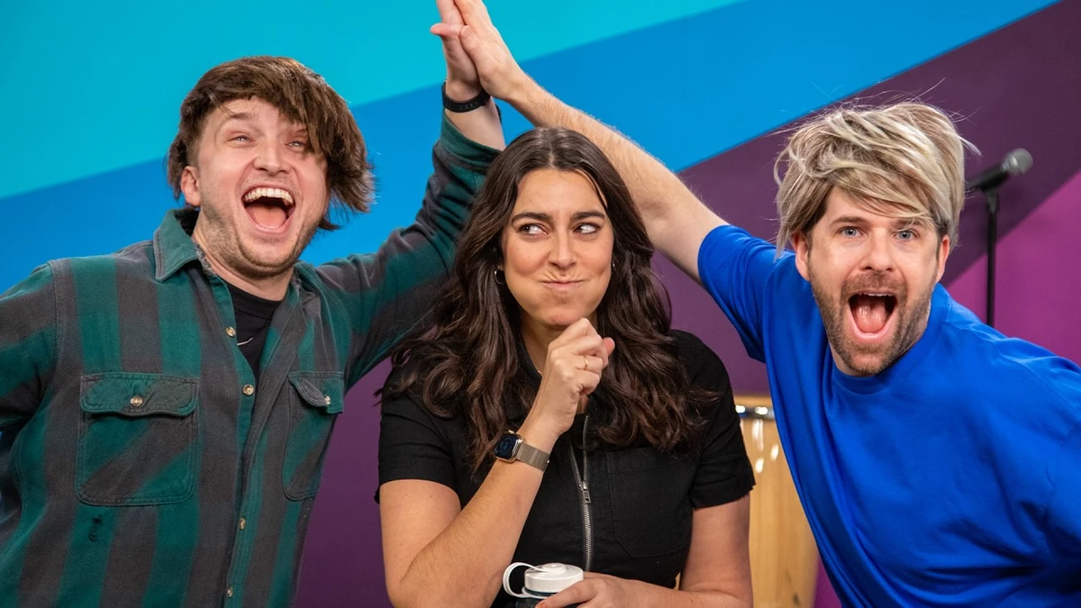 Try Not To Laugh Challenge 162 - Genre Rollercoaster | Smosh Wiki | Fandom