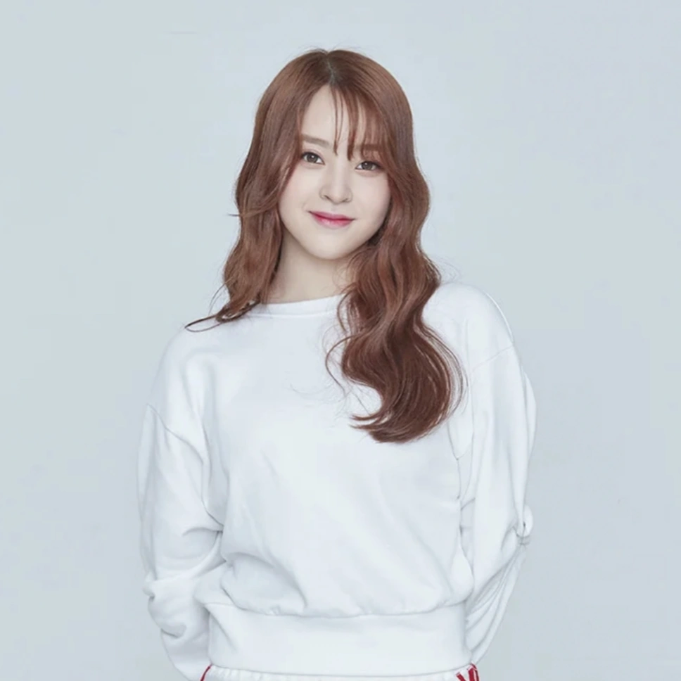 Zhang YuWen | SNH48 Wiki | Fandom