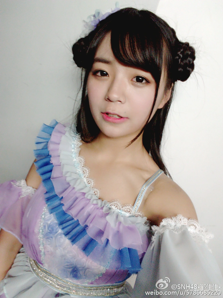 Gallery:Zou JiaJia/Other | SNH48 Wiki | Fandom