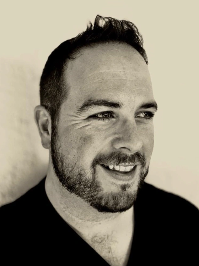 Chris Sharpes | SNK Wiki | Fandom