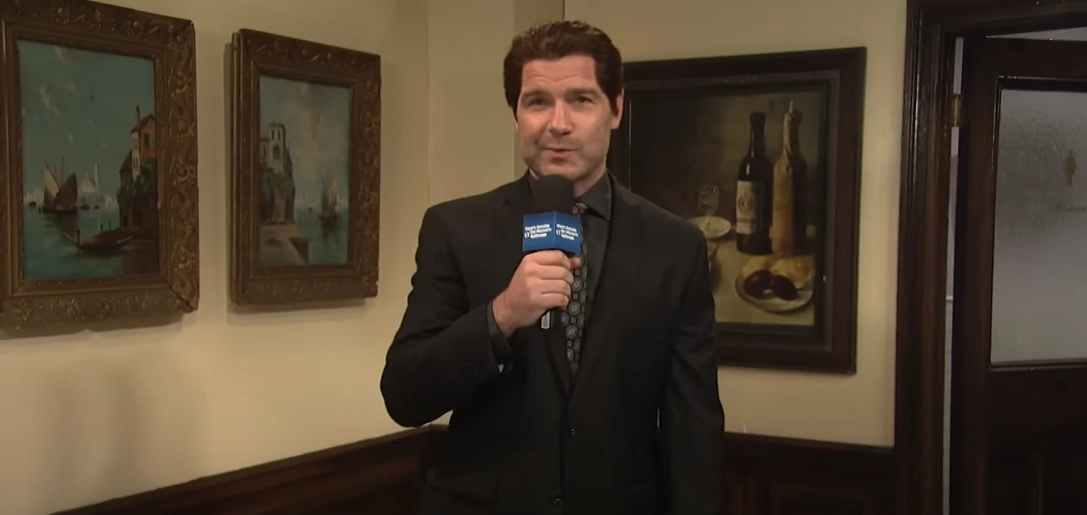 Dave's Outside the Women's Bathroom | Saturday Night Live Wiki | Fandom