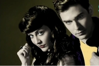 Karmin Pulses Wallpaper