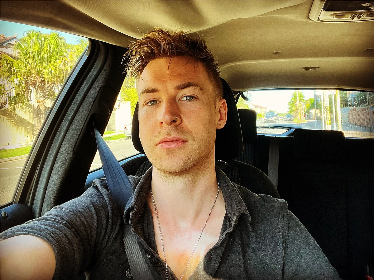 Angus McLaren | Snodderly/M. Smiff Universe Wiki | Fandom