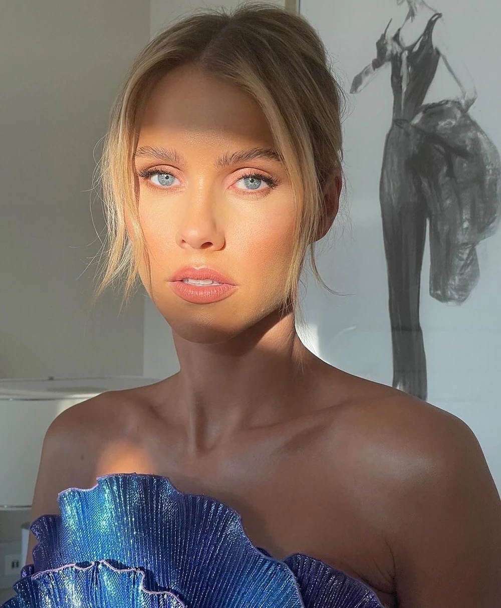 Claire Holt | Snodderly/M. Smiff Universe Wiki | Fandom