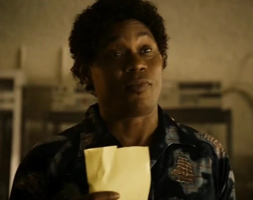 Knees | Snowfall Wiki | Fandom