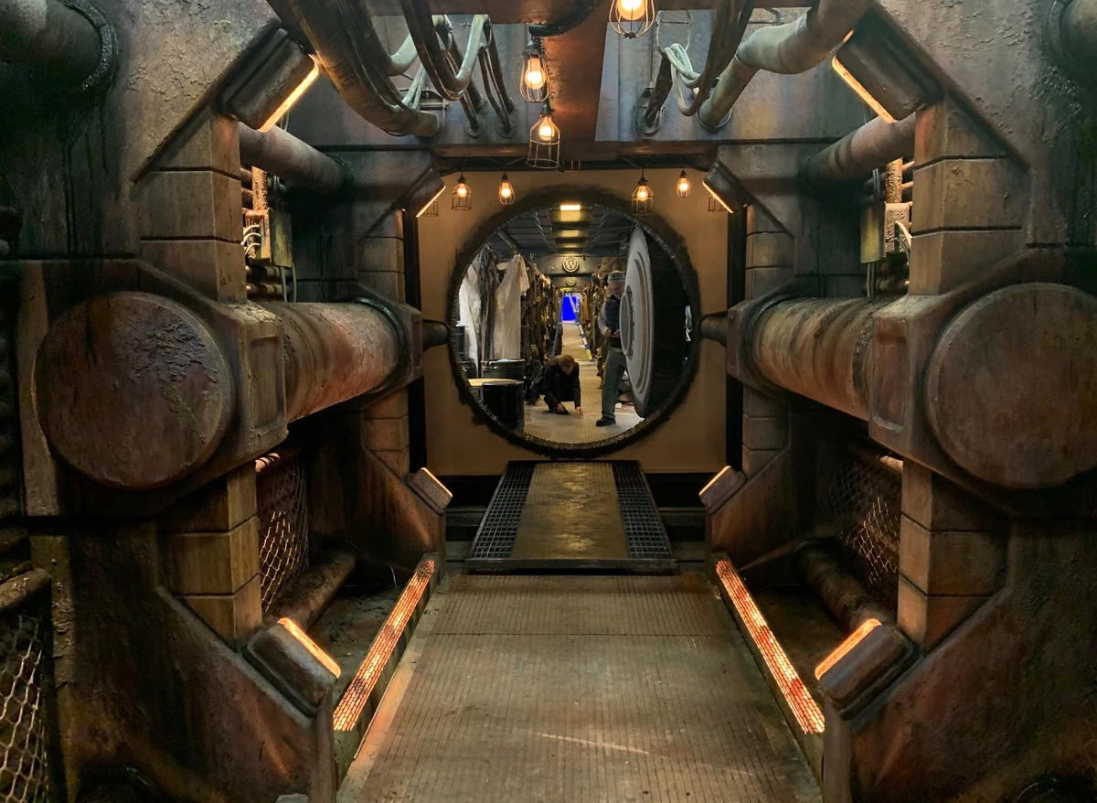 Docking Car | Snowpiercer Wiki | Fandom
