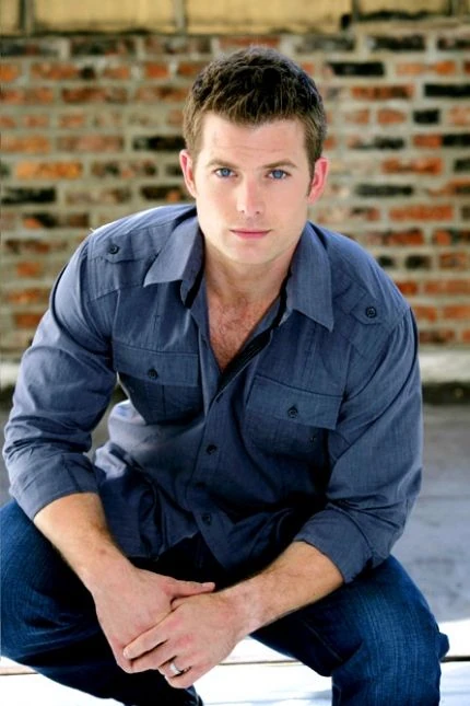 Dustin Phillips | Soap Opera Wiki | Fandom