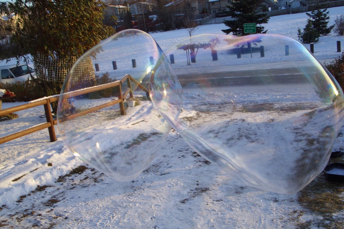 Cold Weather Bubbling | Soap Bubble Wiki | Fandom