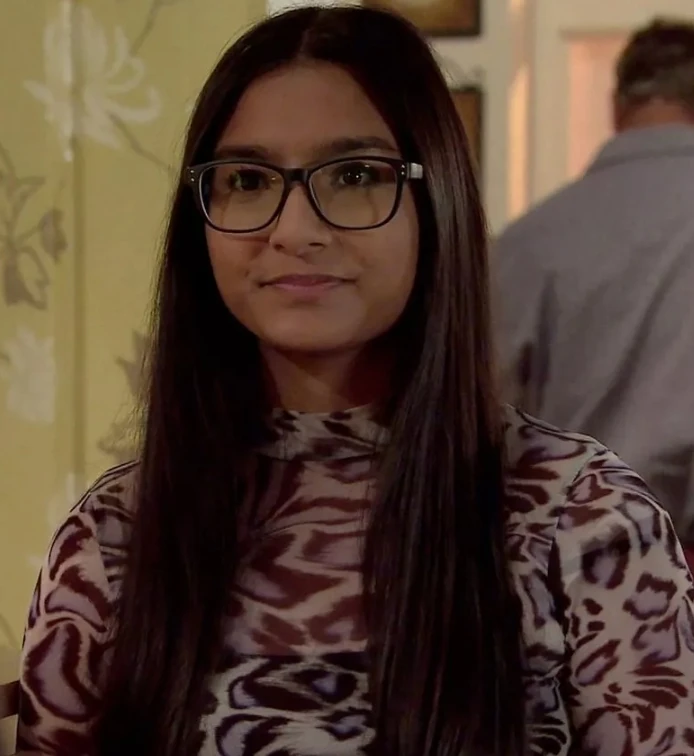 Asha Alahan | SoapVerse Wiki | Fandom