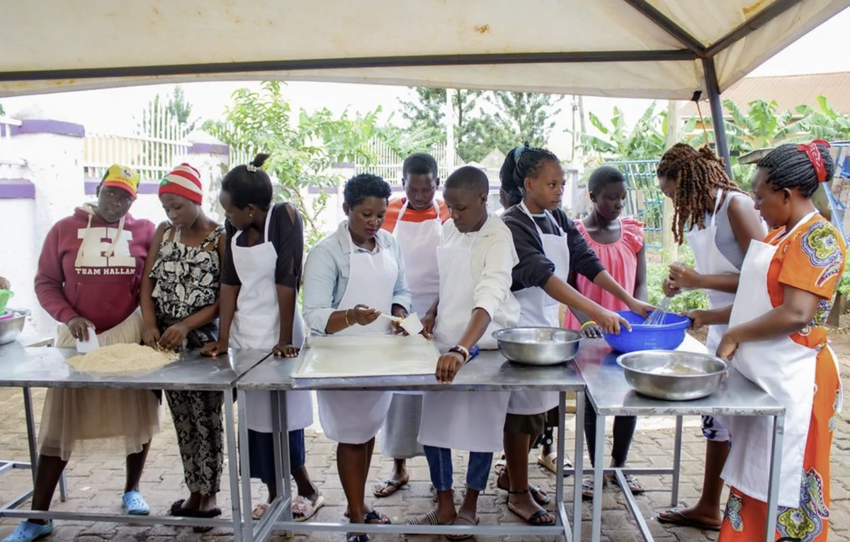 Solar restaurants and bakeries | Solar Cooking | Fandom