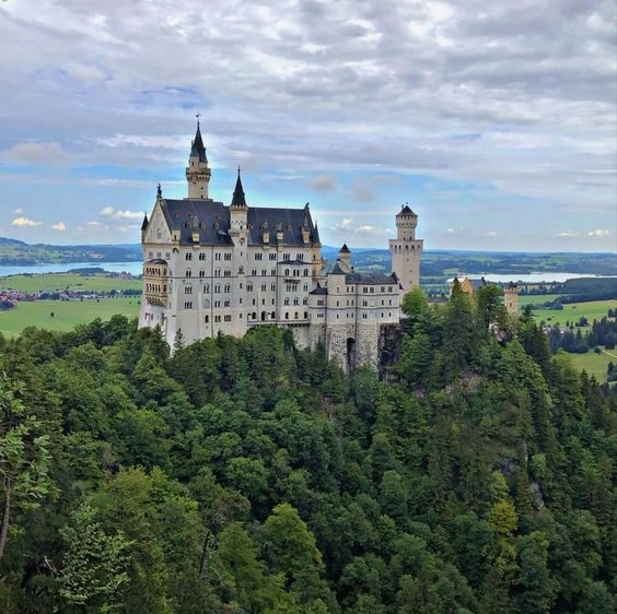 Durmstrang Institute | Solivany Wiki | Fandom