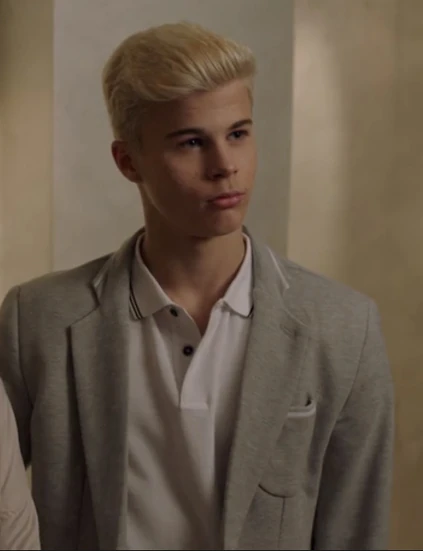 Viktor Schiller | Solsidan Wiki | Fandom