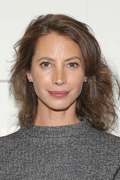 Simona L. D'Angelo | Wiki Sombras Ocultas | Fandom