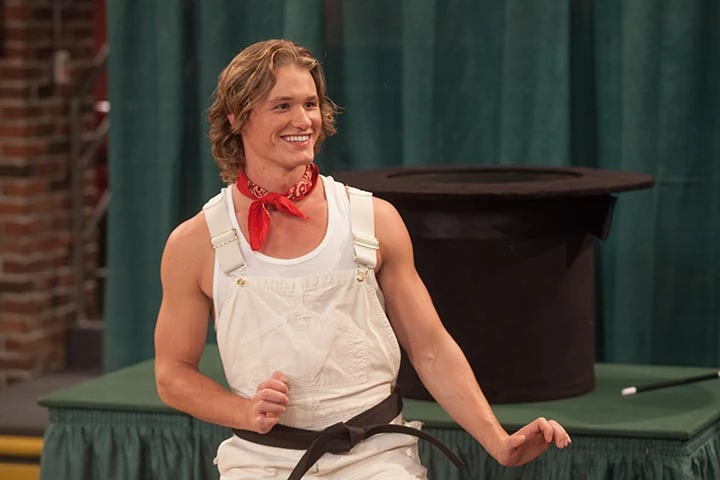 Knox Knoxford/Gallery | Some Assembly Required Wiki | Fandom