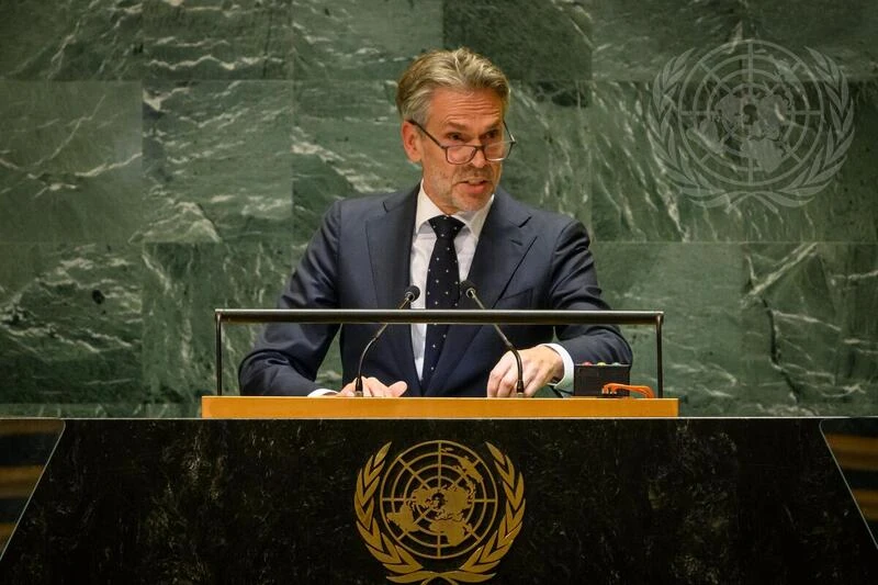 Scott Burnham | SonicMoon Wiki | Fandom