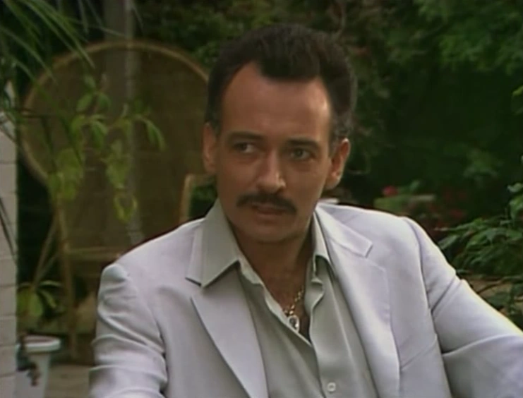 Roberto Quinteros | Sons and Daughters Wiki | Fandom