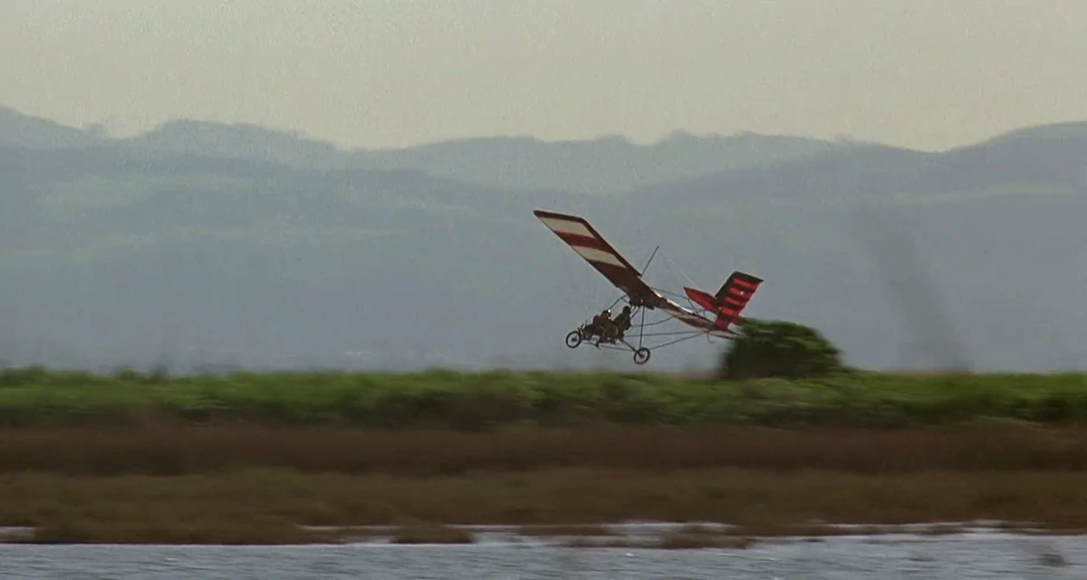 SKYWALKER, WHOOSH - METALLIC PIECES FLY BY | Soundeffects Wiki | Fandom