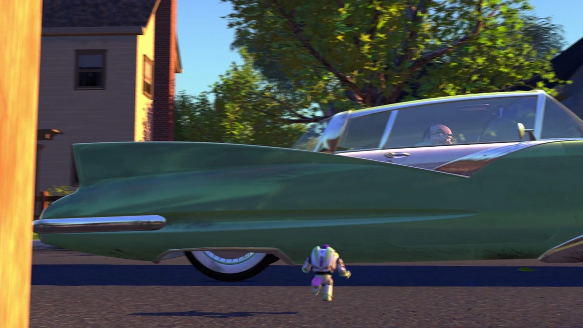 SKYWALKER, CAR - TUCKER ARMORED CAR: DRIVE FAST AND PULL AWAY ...