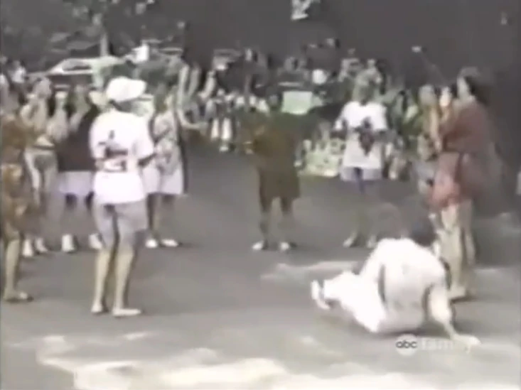 Sound Ideas, CARTOON - SLIP AND FALL WITH HORN | Soundeffects Wiki | Fandom