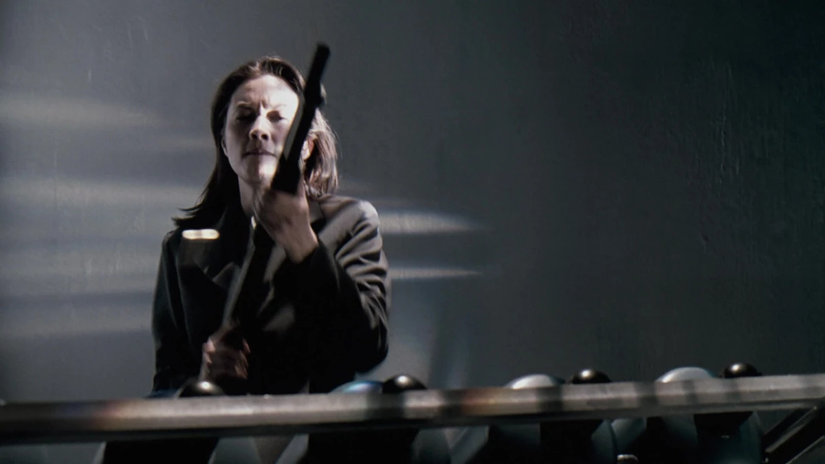 Sound Ideas, GUN FOLEY - HANDLING 12 GAUGE MOSSBERG SHOTGUN RELOADING ...