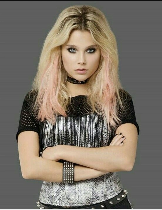 Ámbar Smith | Soy Luna Wikia | Fandom