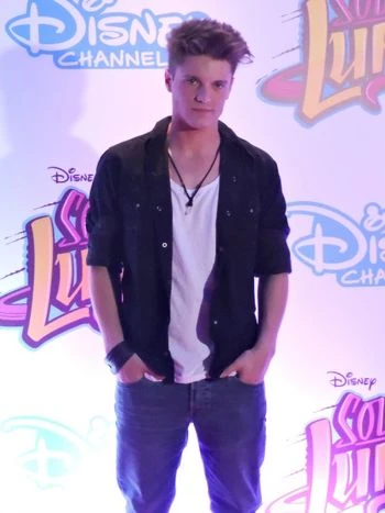 Nicolás/Lionel Ferro | Soy Luna Wikia | Fandom