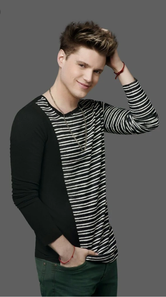 Nicolás | Soy Luna Wikia | Fandom