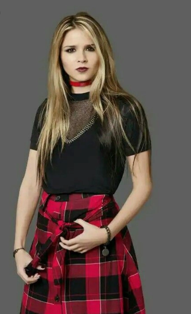 Emilia | Soy Luna Wikia | Fandom