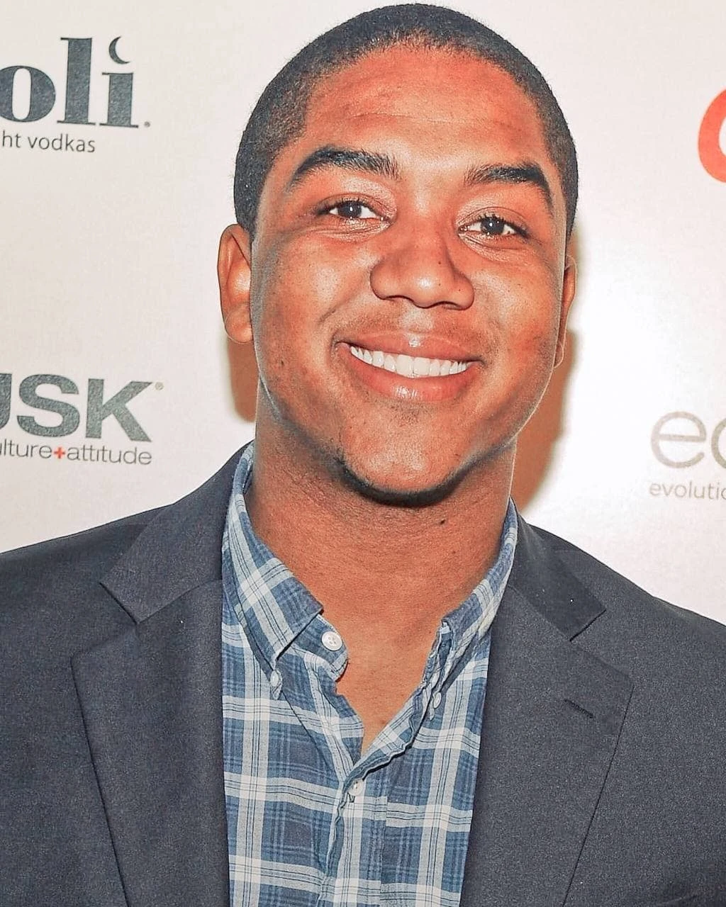 Christopher Massey | Wiki Soyfandetodoivin16 | Fandom