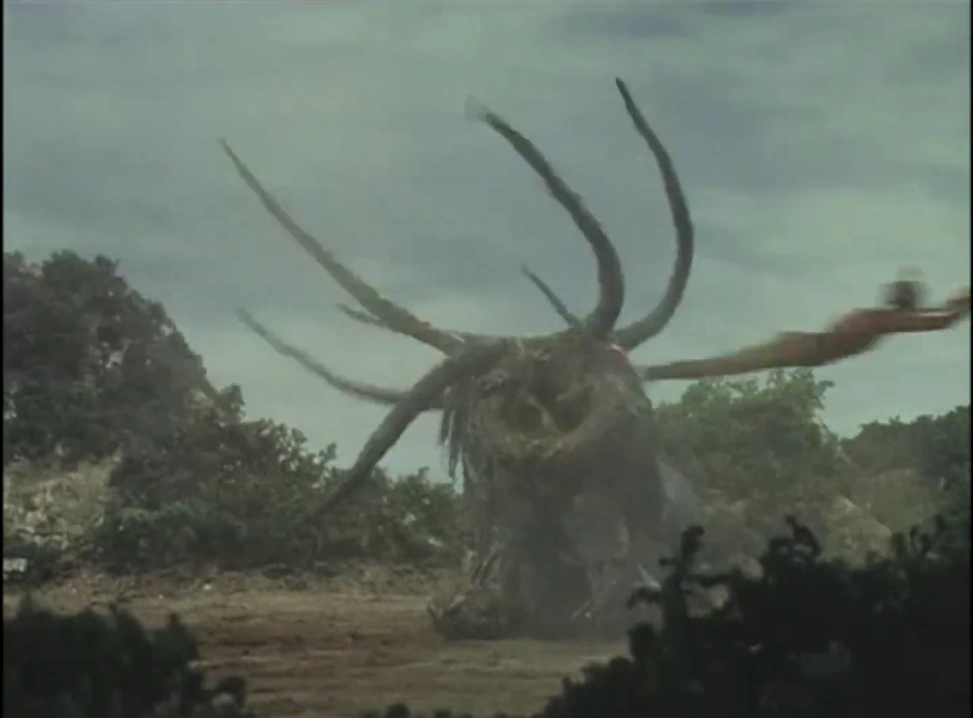 Spectreman vs Hedoron II | Spectreman Wiki | Fandom