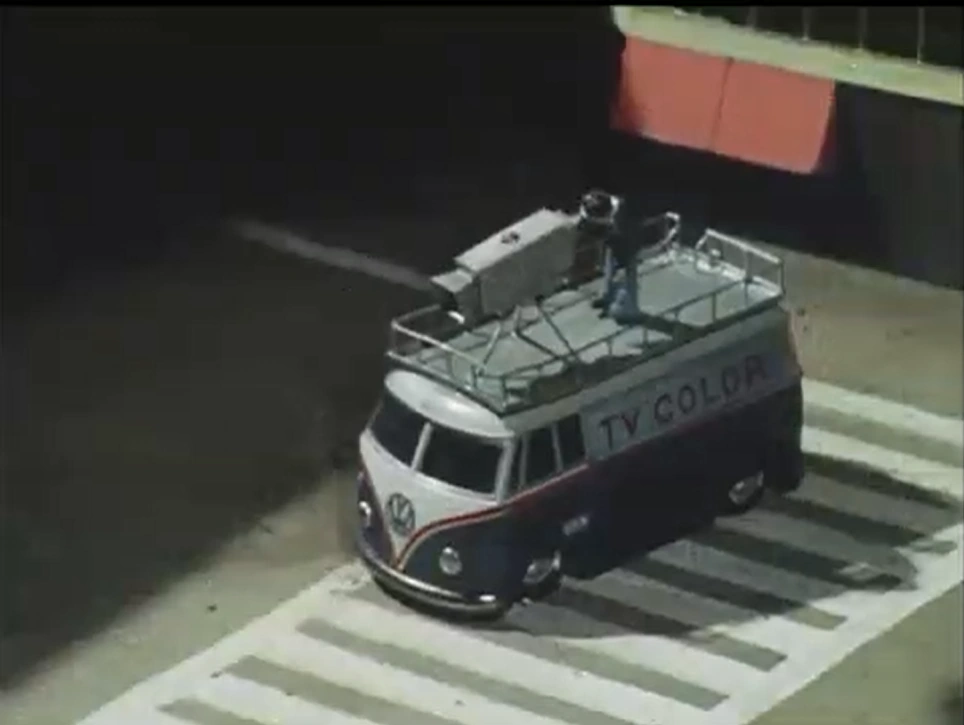 TV Color Microbus | Spectreman Wiki | Fandom