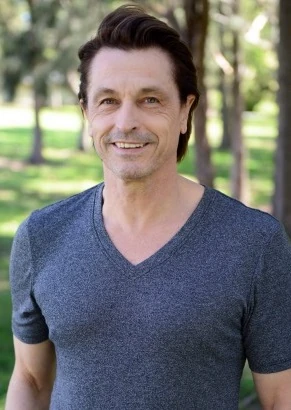 Peter O'Brien | Spellbinder-Wiki | Fandom