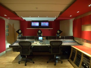 Similarities between The Beatles and The Spice Girls continued | Spice ...