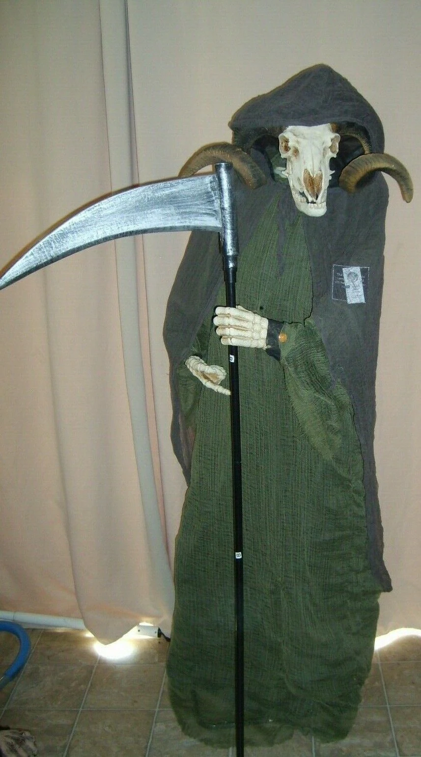 Animated Ram's Head Devil | Spirit Halloween Wikia | Fandom