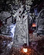 Dagger Mike | Spirit Halloween Wikia | Fandom