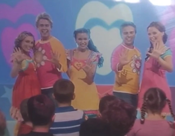 Fun With Friends (2009) DVD | Splash Music and Beat Maker Wiki | Fandom