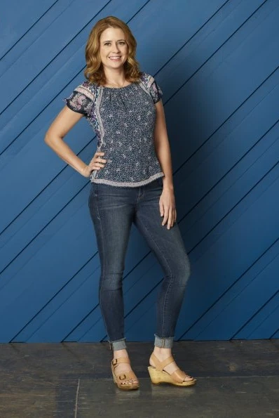 Lena | Splitting Up Together Wiki | Fandom