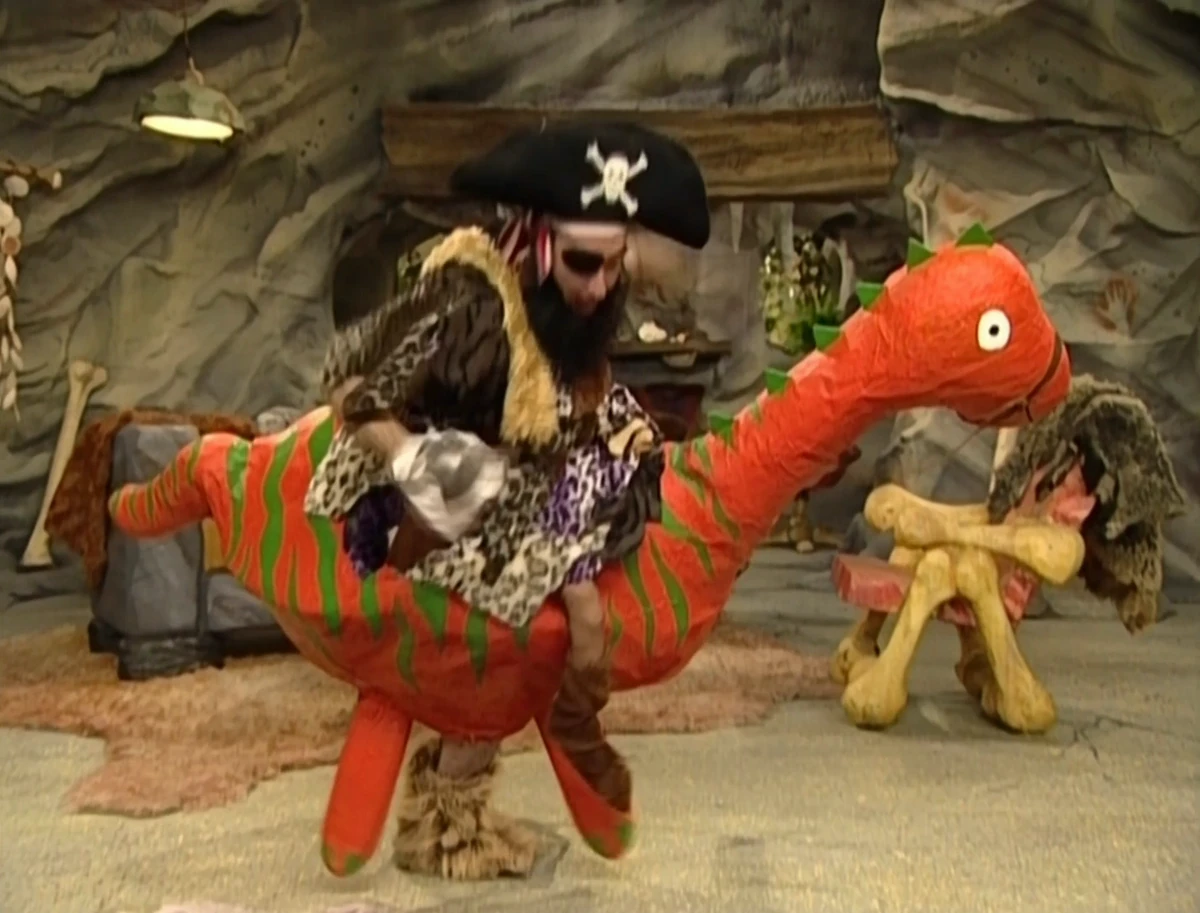 Bronty the Patchysaurus | Encyclopedia SpongeBobia | Fandom