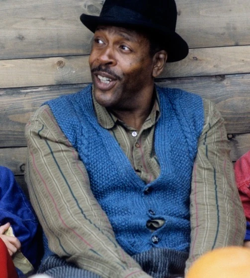 Mr. N | Spooky Kids Wikia | Fandom