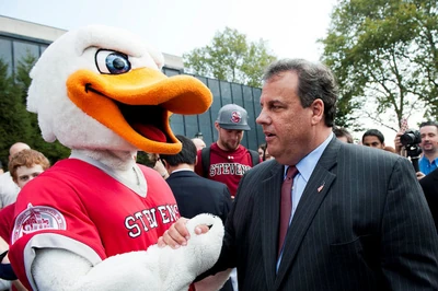 Attila the Duck (Stevens Institute of Technology) | SportsMascots Wikia ...