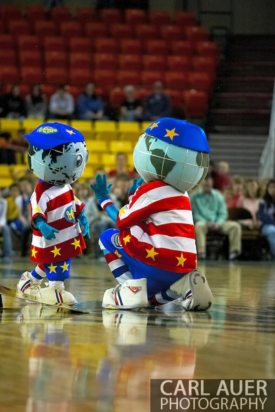 Little G (Harlem Globetrotters) | SportsMascots Wikia | Fandom
