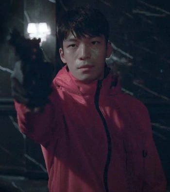 Hwang Jun-ho | Wiki Squid Game | Fandom