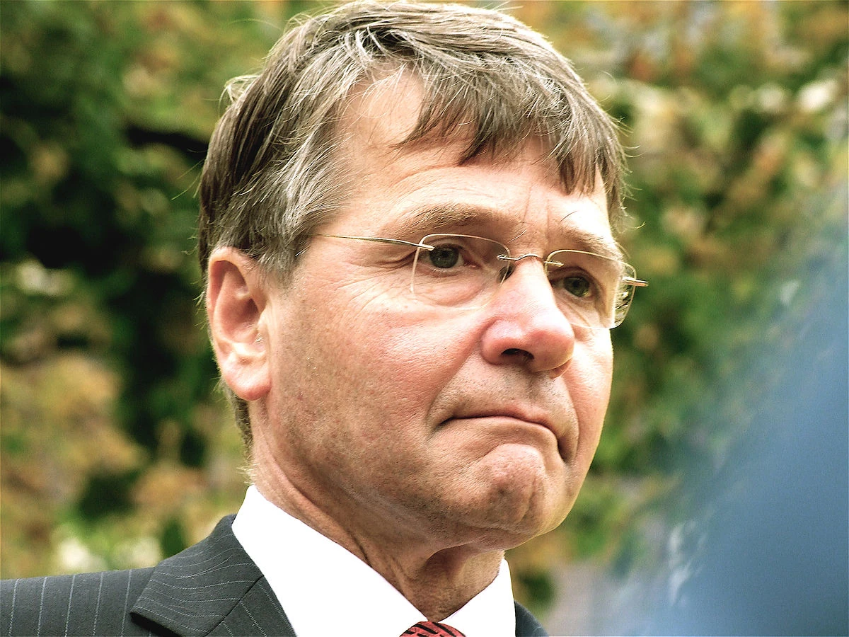 Anthony Bosch | Wikistad | Fandom